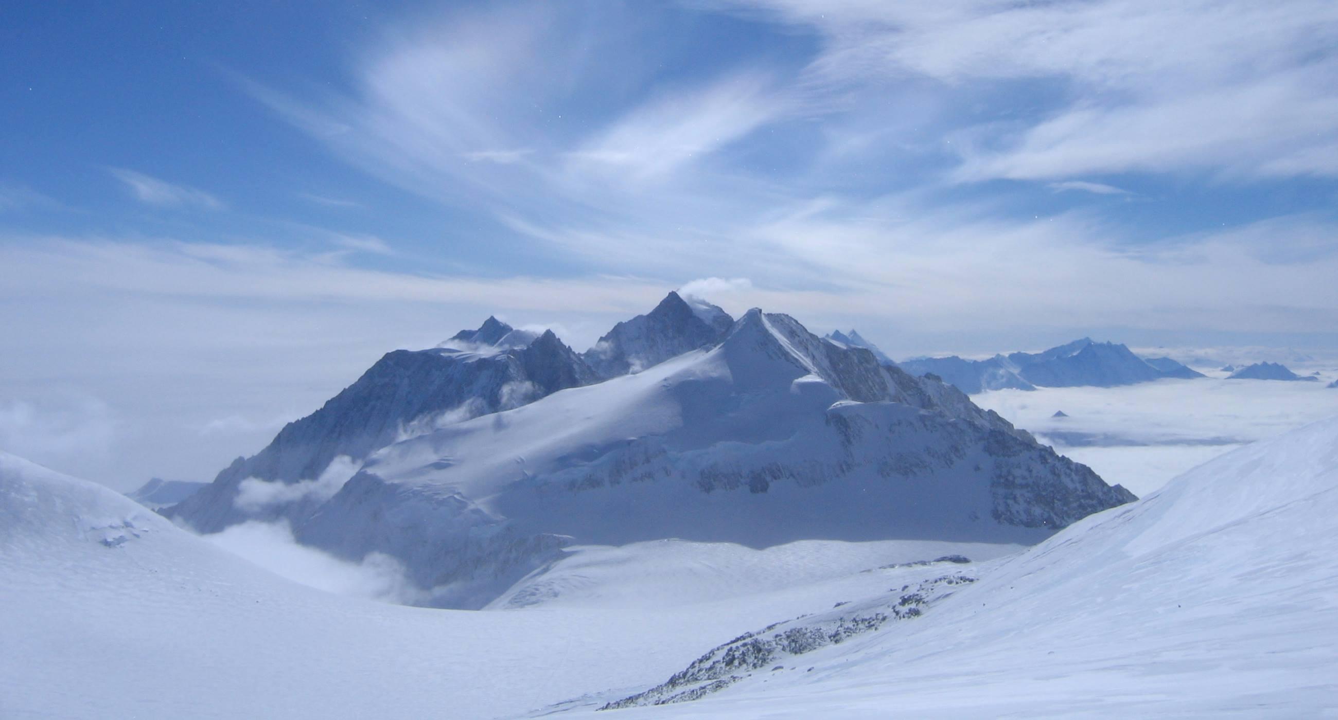 10 Mountains To Climb Before You Die